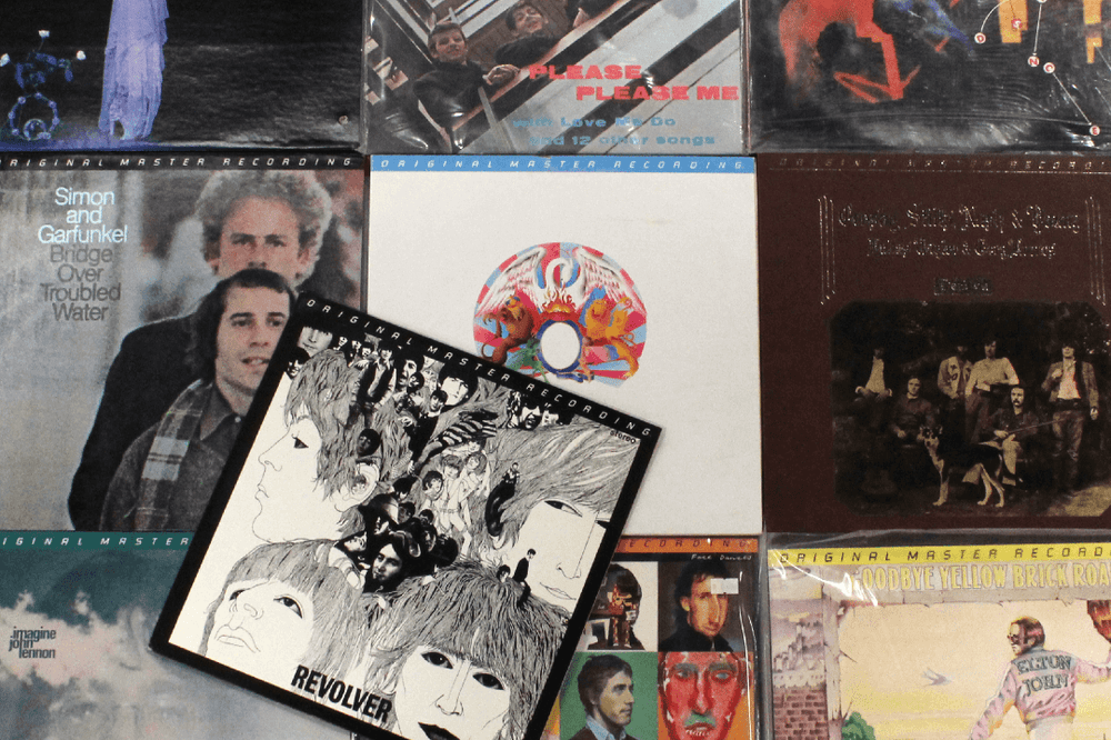 Bewitched: Complete First Season – Darkside Records